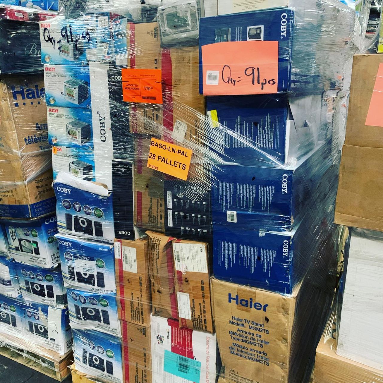 Assorted electronics pallets. | Big D Discounts